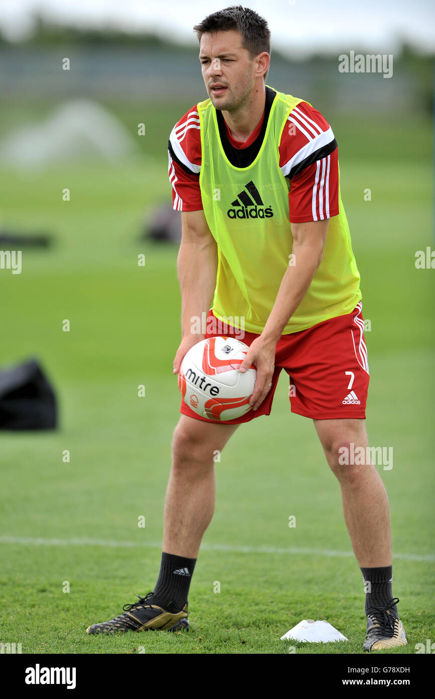 Nottingham forest training academy hi-res stock photography and images ...