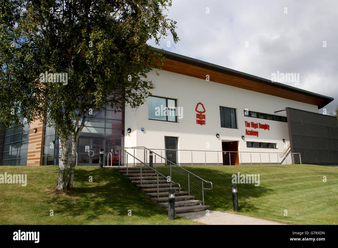 Nigel doughty nottingham forest hi-res stock photography and images - Alamy