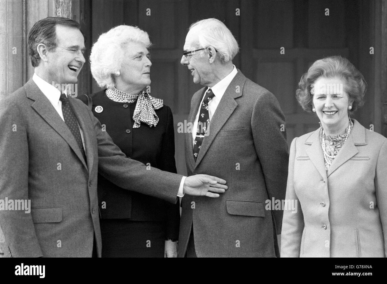 Margaret thatcher and george bush hi-res stock photography and images ...