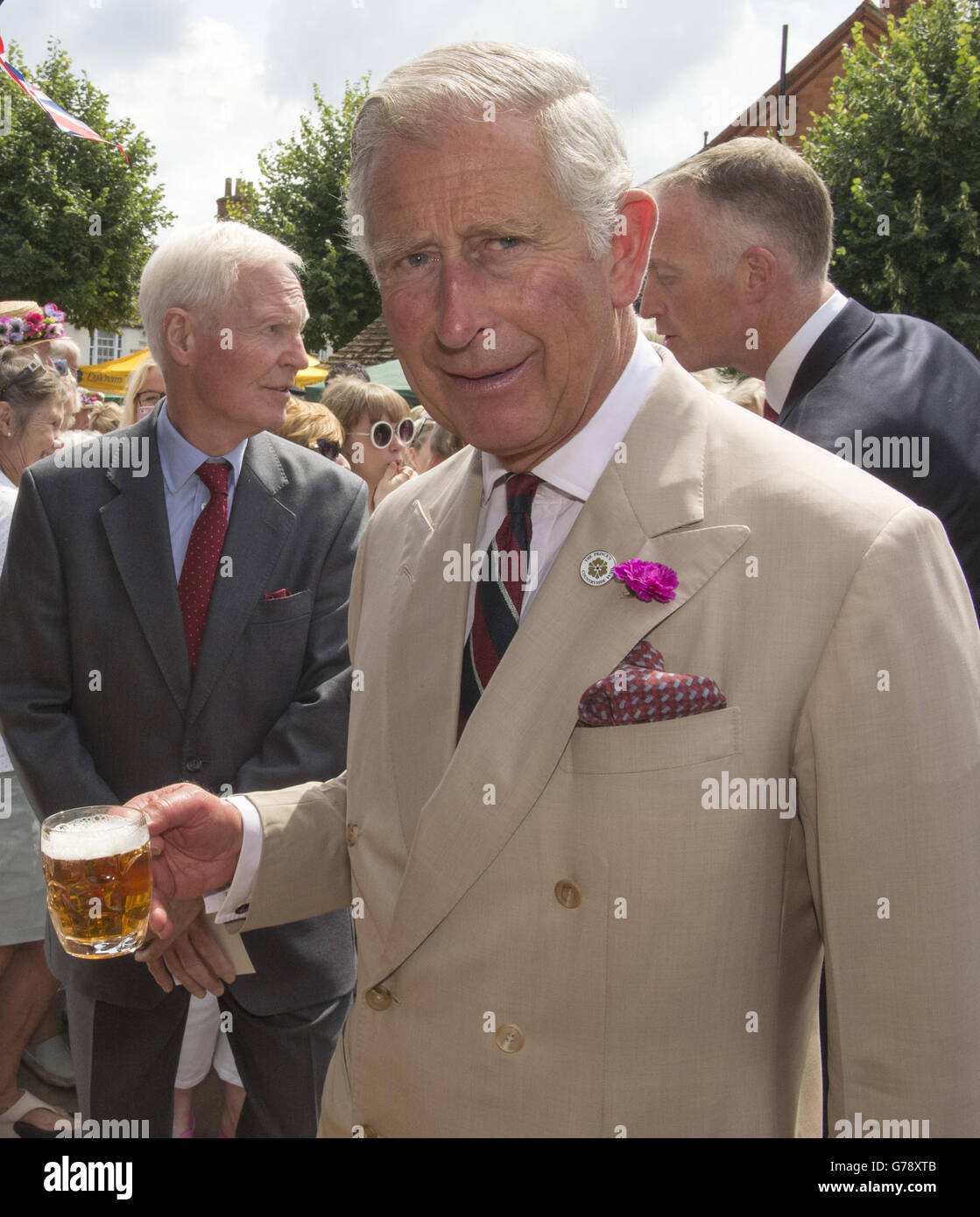 The Prince of Wales tries a half pint of Rutland bitter during his ...
