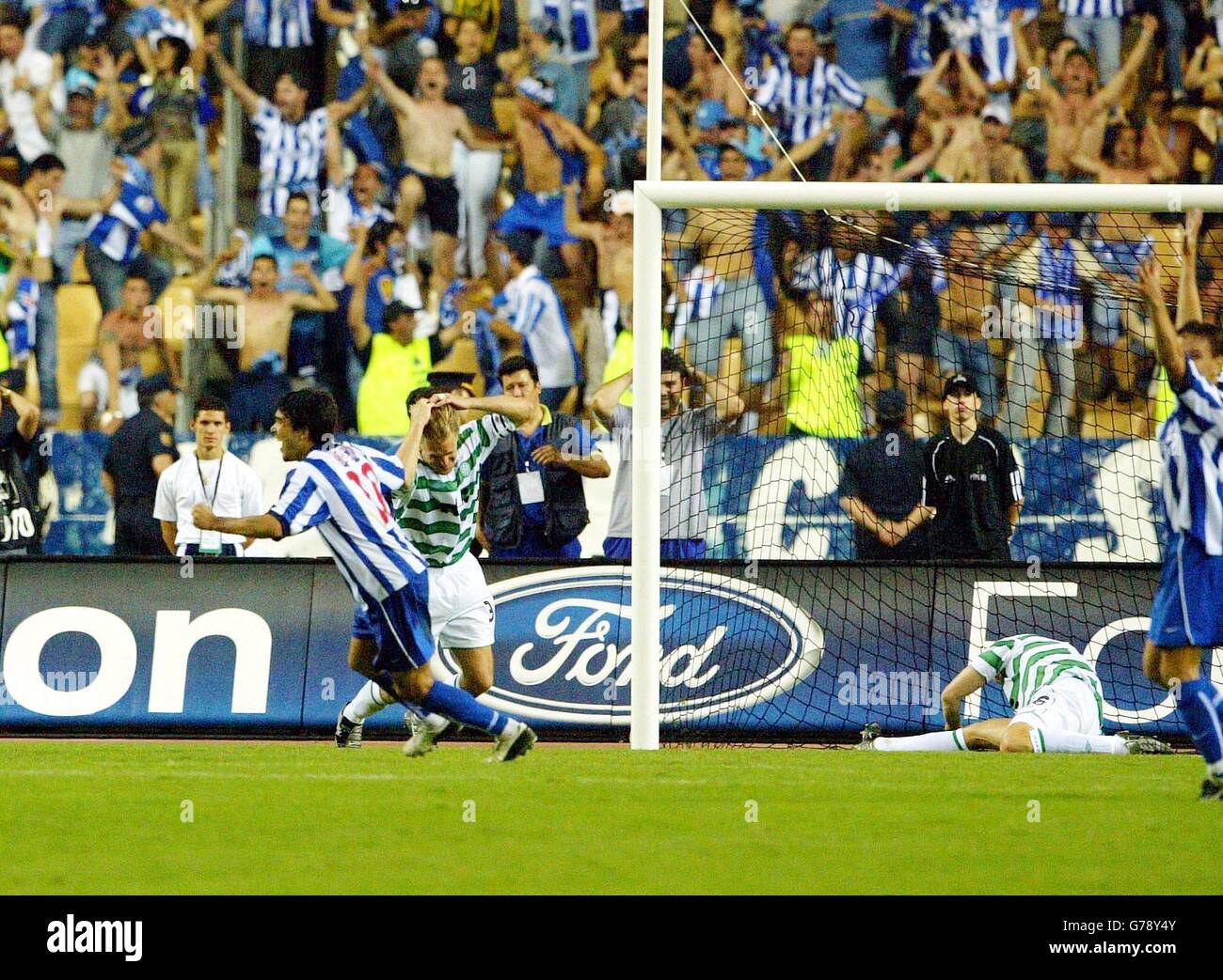FC Porto's Deco celebrates team mate Derlei's winning goal against ...