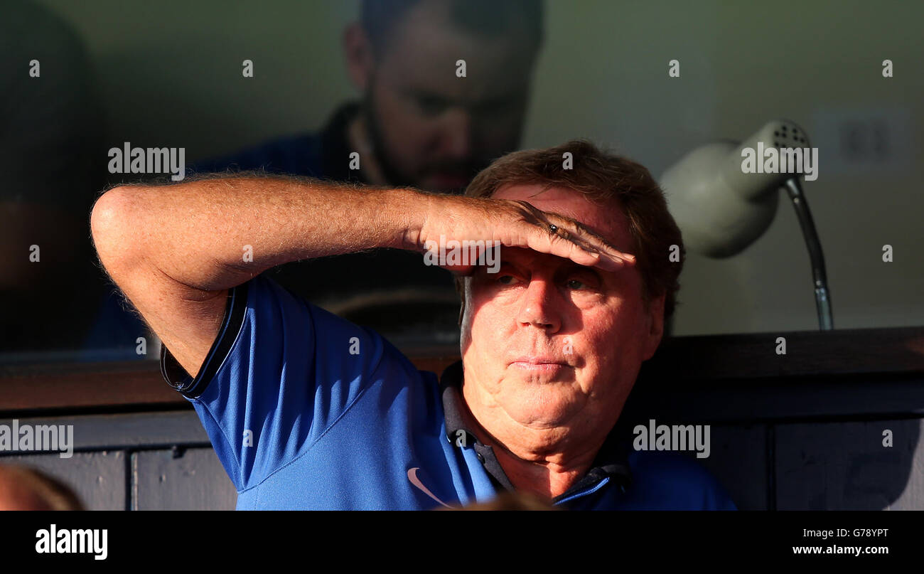 Harry shields hi-res stock photography and images - Alamy