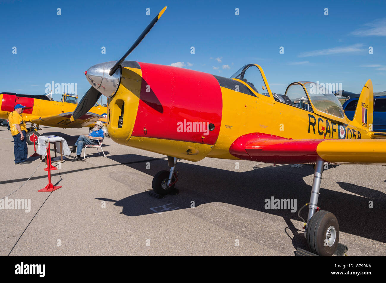 De Havilland Canada Dhc1 Chipmunk High Resolution Stock Photography and ...