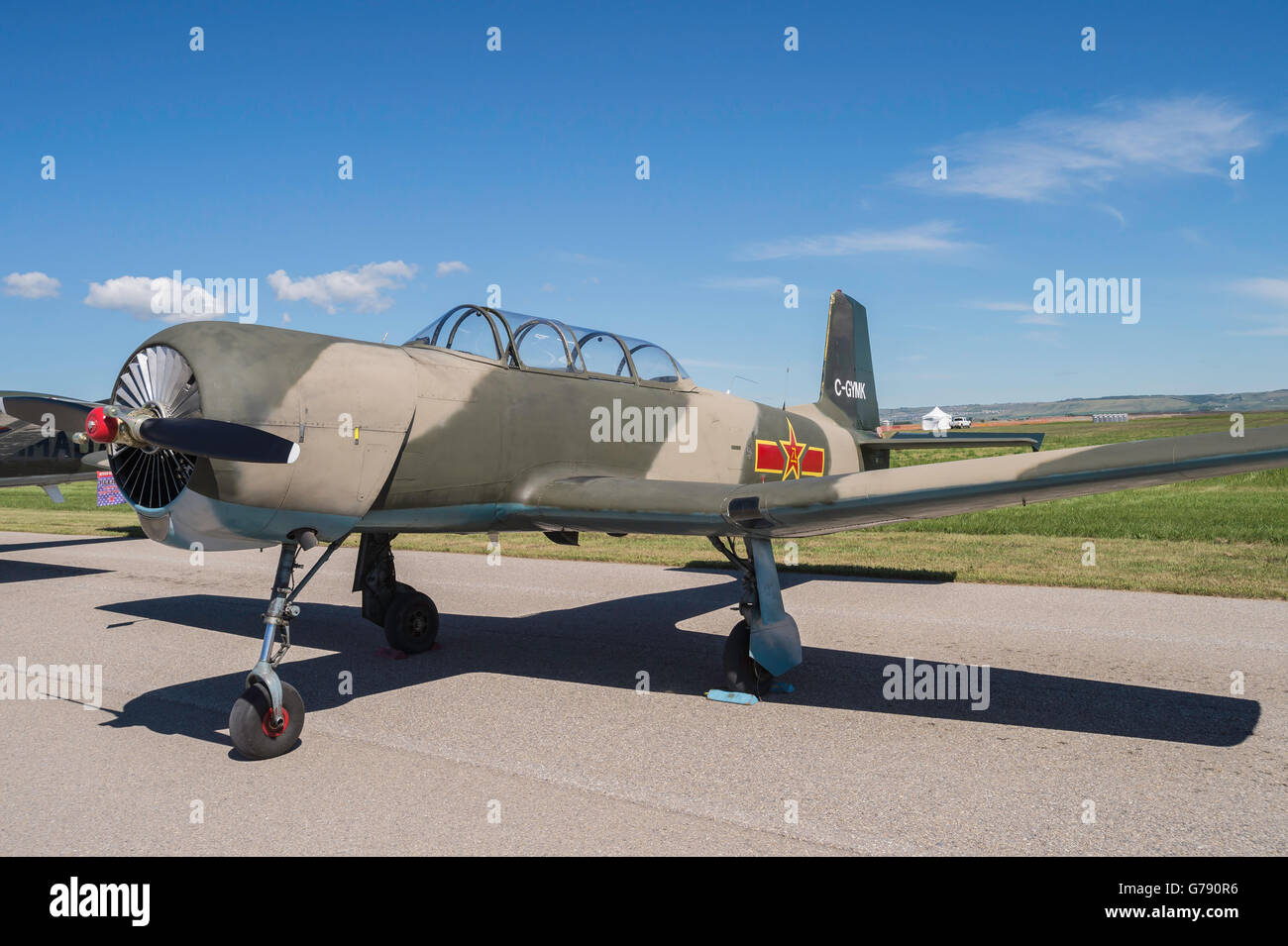 Yak aircraft hi-res stock photography and images - Alamy