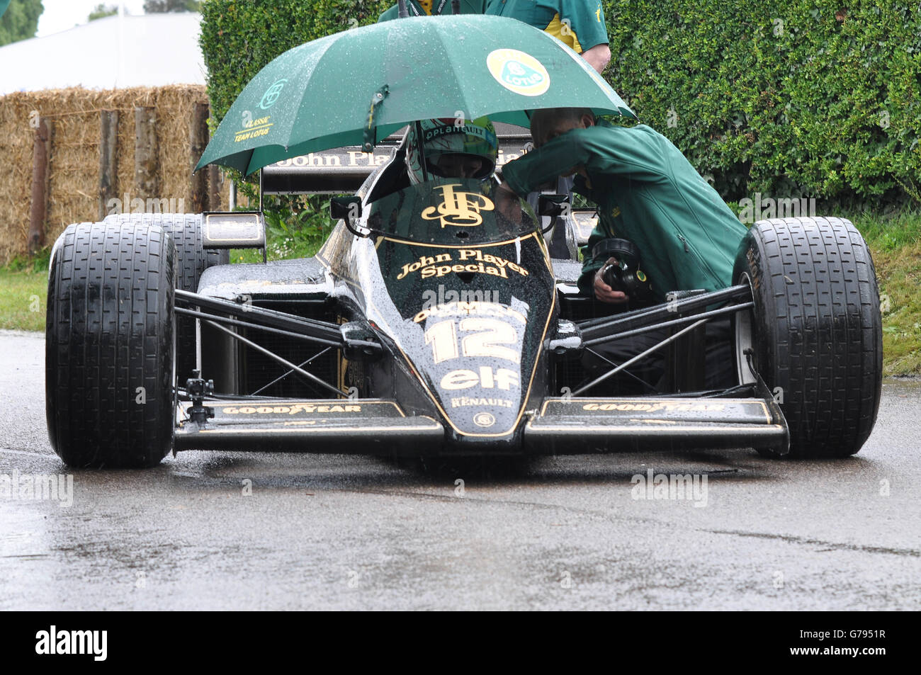Ayrton Senna Lotus 98 Formula 1 Grand Prix racing car at Goodwood ...