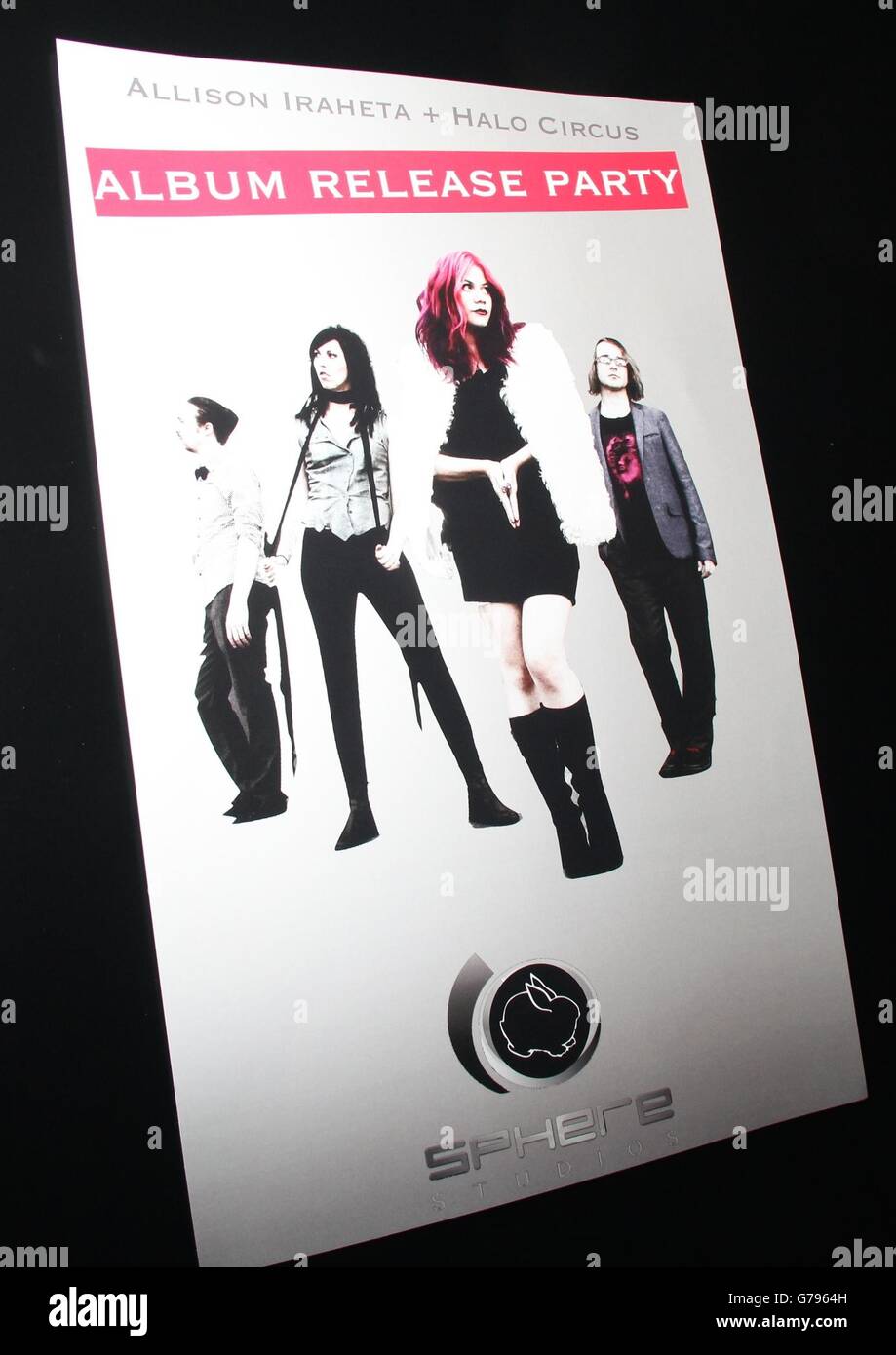 Halo circus hi-res stock photography and images - Alamy