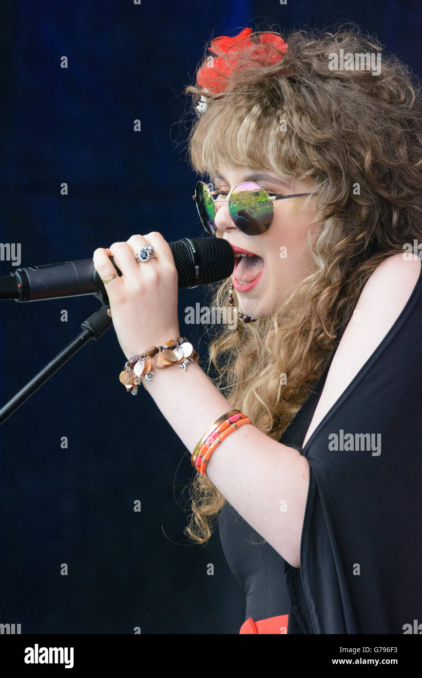 Cortney hi-res stock photography and images - Alamy