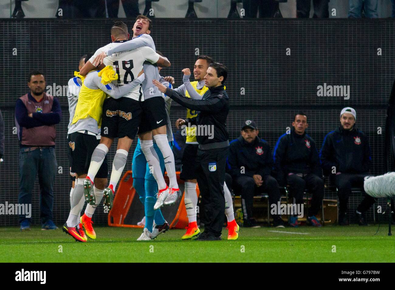 SAO PAULO, Brazil - 25/06/2016: CORINTHIANS X SANTA CRUZ - Corinthians ...