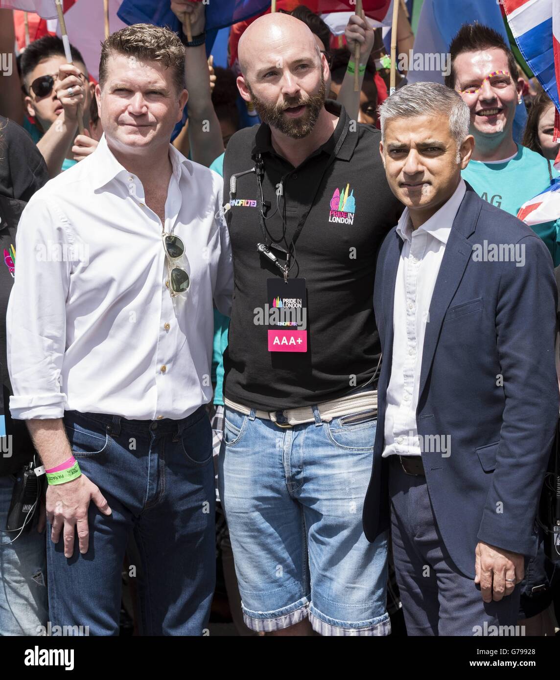 In the center, Sadiq Khan (Mayor of London) and Matthew Barzun (United ...