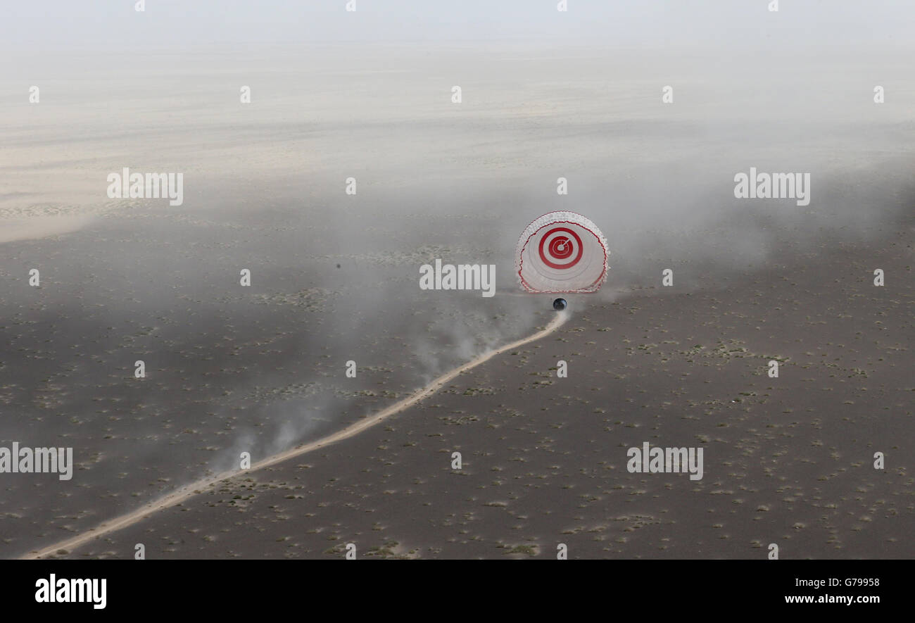 Reentry module hi-res stock photography and images - Alamy