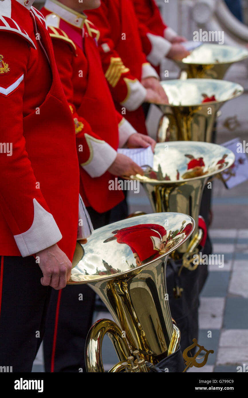 Soldier rest period hi-res stock photography and images - Alamy