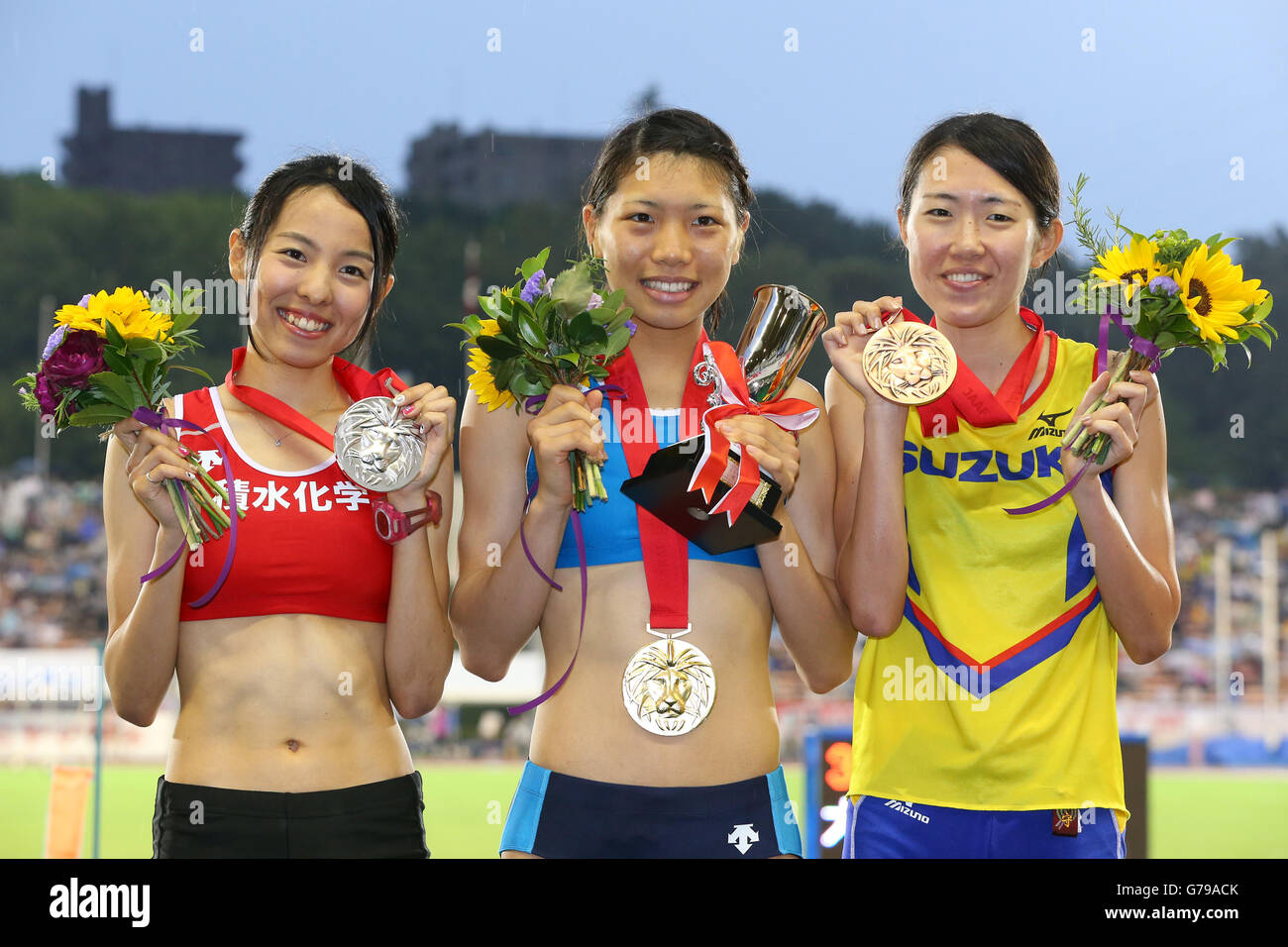 Paloma Mizuho Stadium, Aichi, Japan. 25th June, 2016. (L to R) Chikako ...