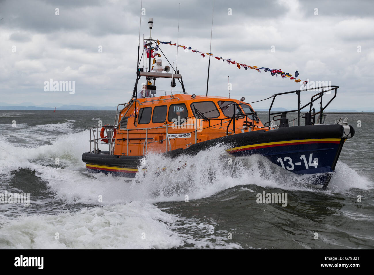 State of the art lifeboat hi-res stock photography and images - Alamy