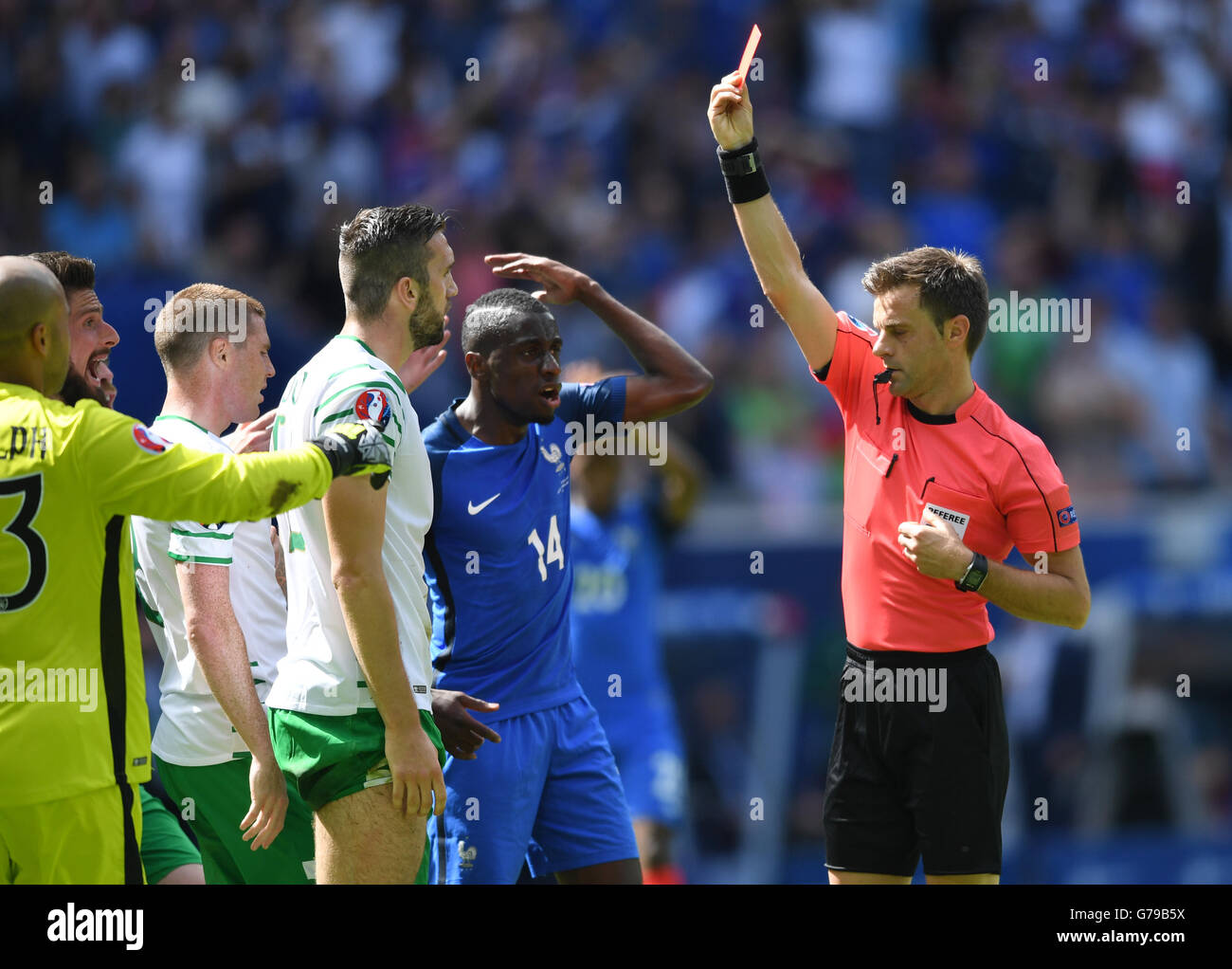 Lyon, France. 26th June, 2016. Italian referee Nicola Rizzoli awards a ...
