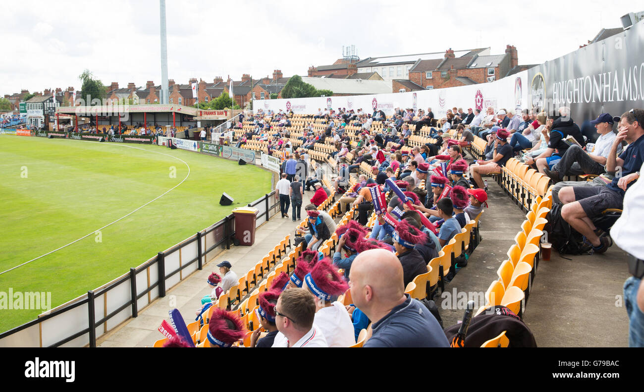 County cricket ground northampton uk hi-res stock photography and ...
