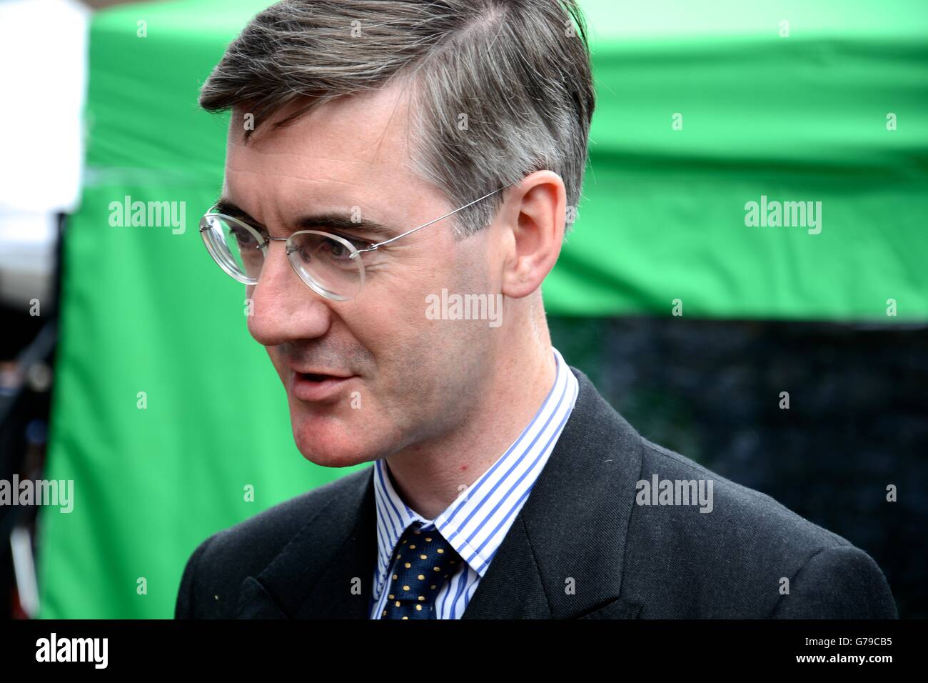 Tory MP Jacob Rees Mogg on College Green on the day the world absorbs ...
