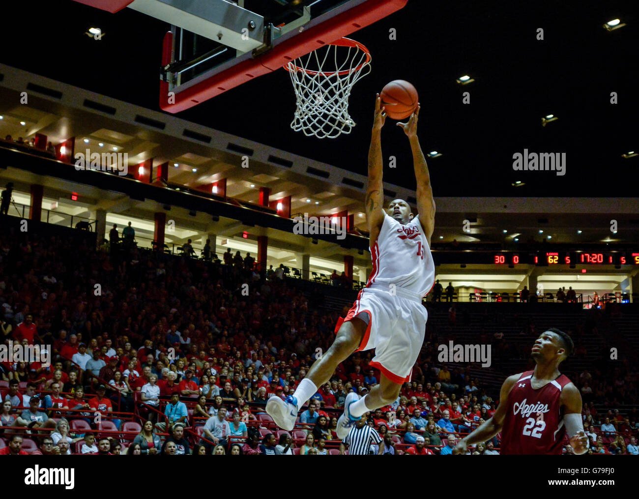 Albuquerque, New Mexico, USA. 25th June, 2016. Journal.Former Lobo JR ...