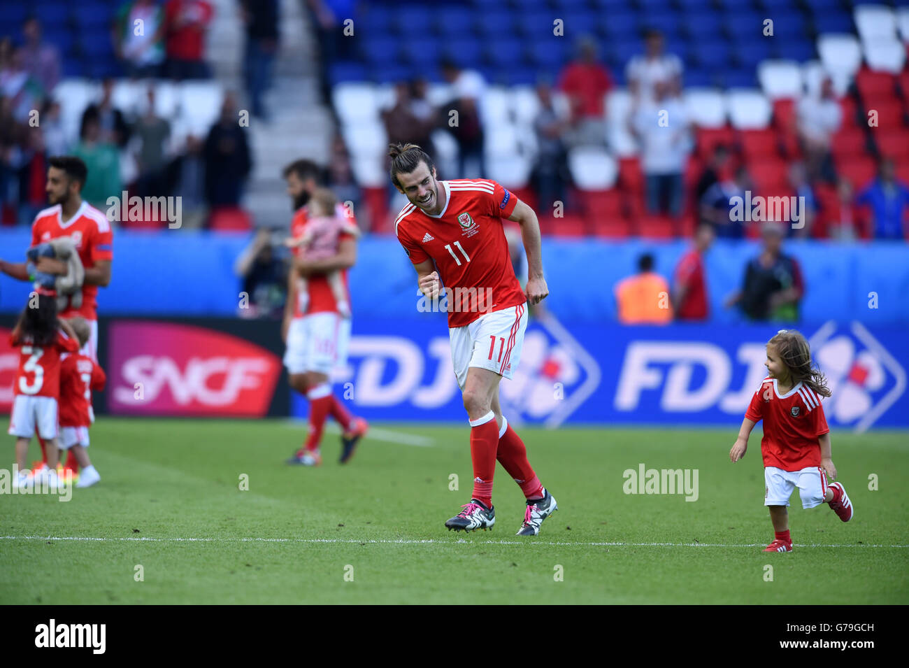 Gareth Bale (Wales) Alba Daughter ; June 25, 2016- Football : Uefa Euro ...