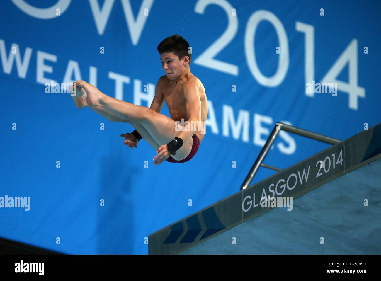England's Matthew Dixon during the Diving Men's 10m Platform Final at ...