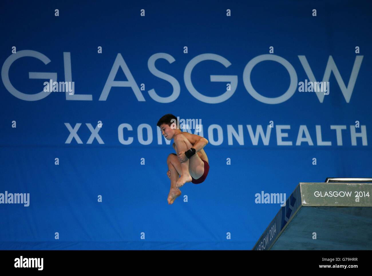 Royal commonwealth pool diving hi-res stock photography and images - Alamy
