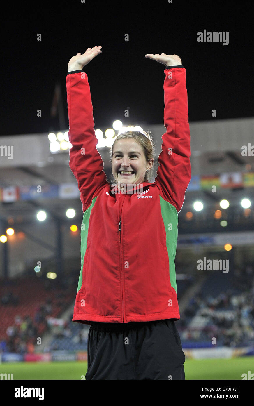 Waless sally peake in womens pole vault final hampden park hi-res stock ...