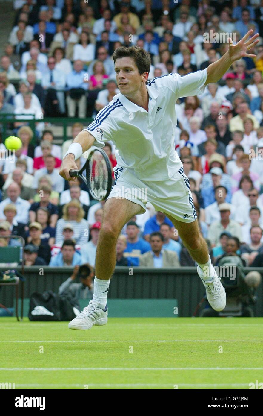 EDITORIAL USE ONLY, NO MOBILE PHONE USE : Britain's Tim Henman in ...