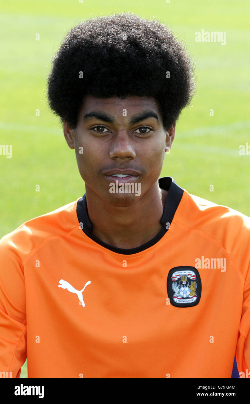 Goalkeeper corey addai hi-res stock photography and images - Alamy