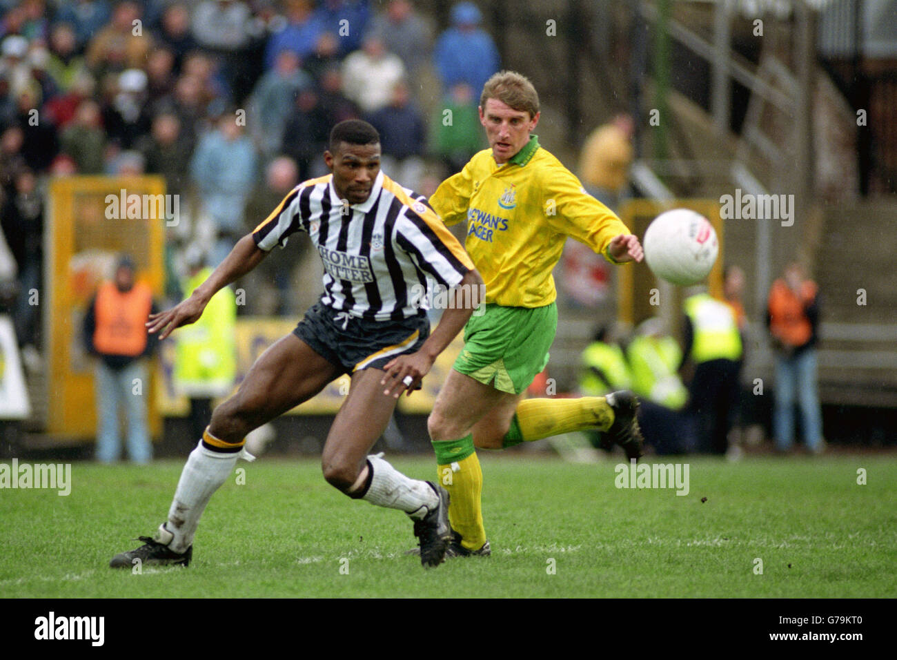 L r dave regis hi-res stock photography and images - Alamy