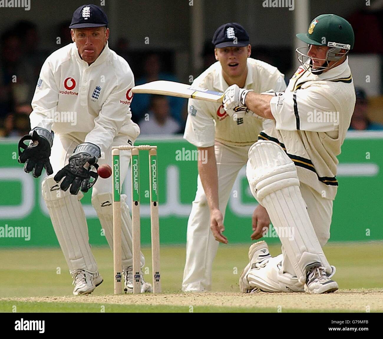 South african cricket captain hi-res stock photography and images - Alamy