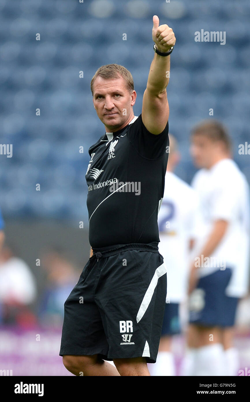 Liverpool gives the thumbs up to the fans hi-res stock photography and ...