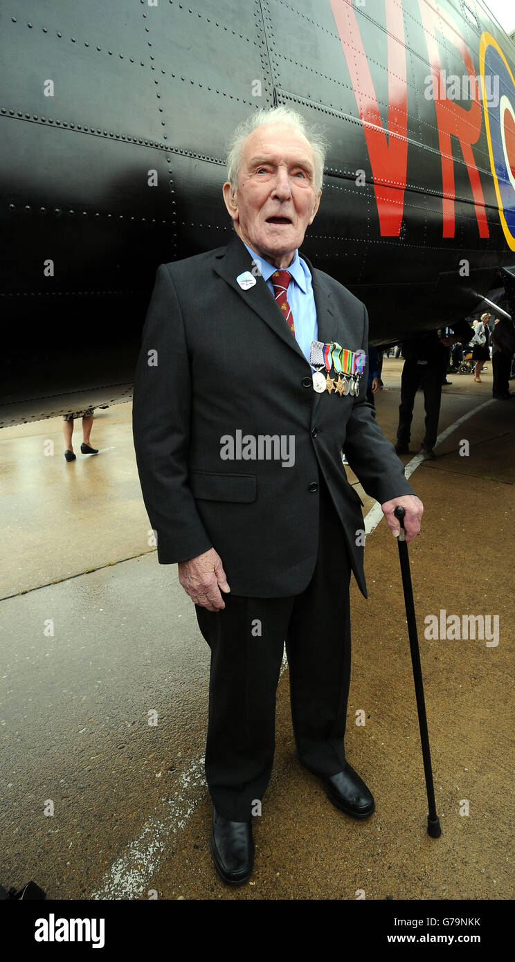 Johnny johnson raf hi-res stock photography and images - Alamy