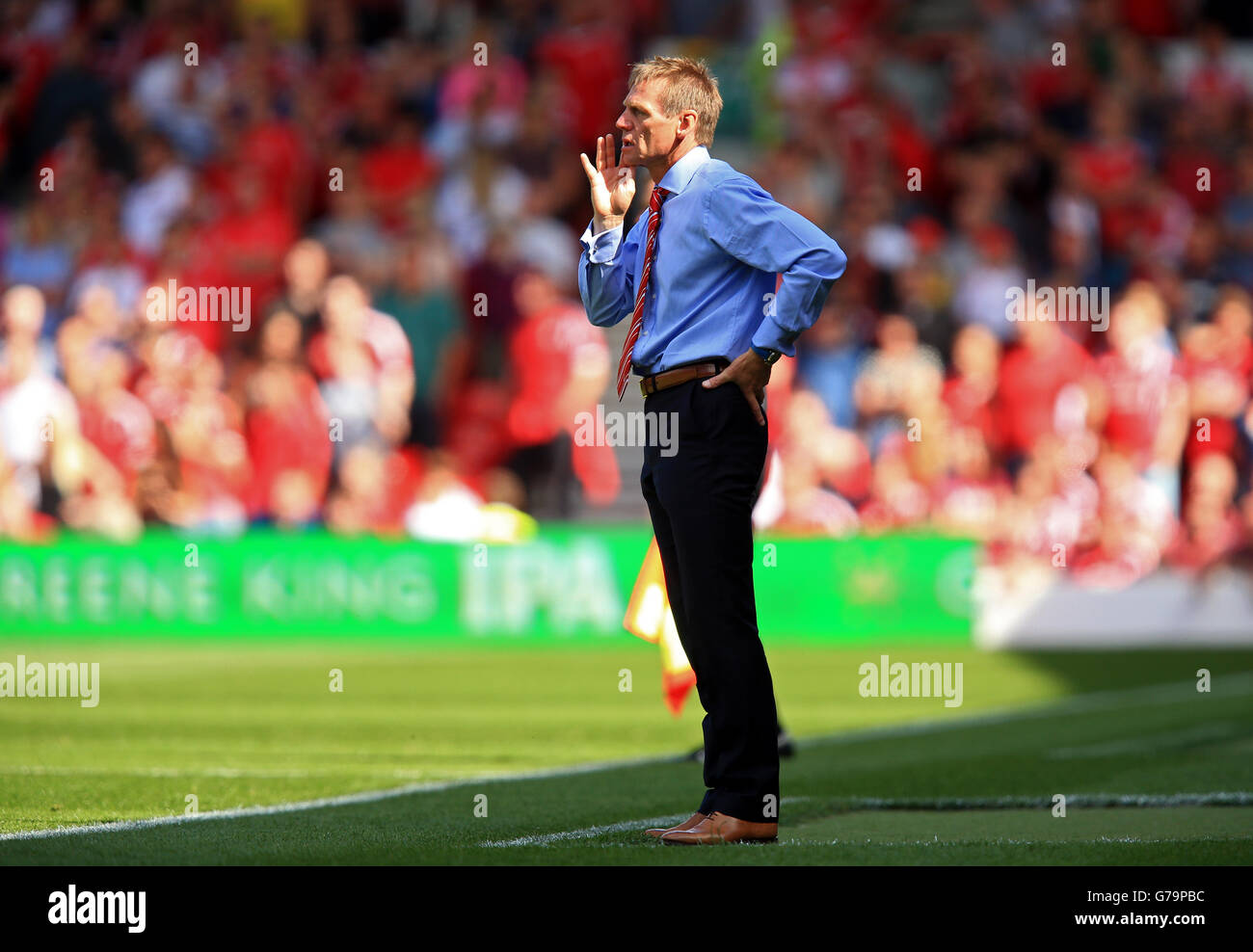 Nottingham Forest's manager Stuart Pearce on the touchline during the ...