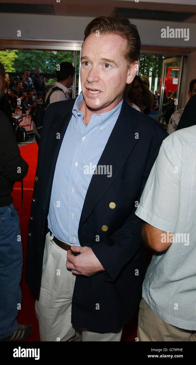 Film movie cinema premiere celebrity dodge04 james hewitt hi-res stock ...