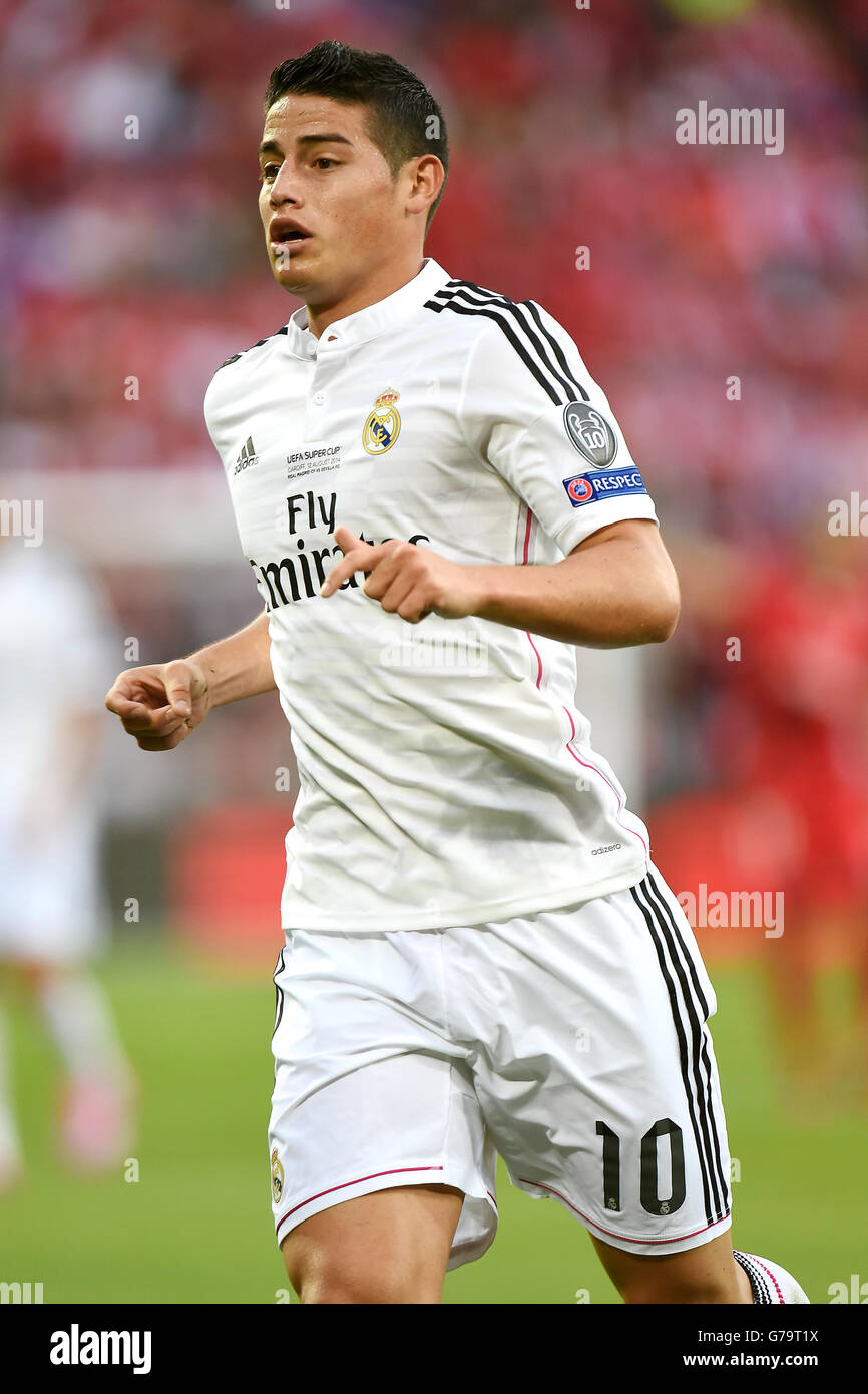 James rodriguez 2014 real madrid hi-res stock photography and images ...