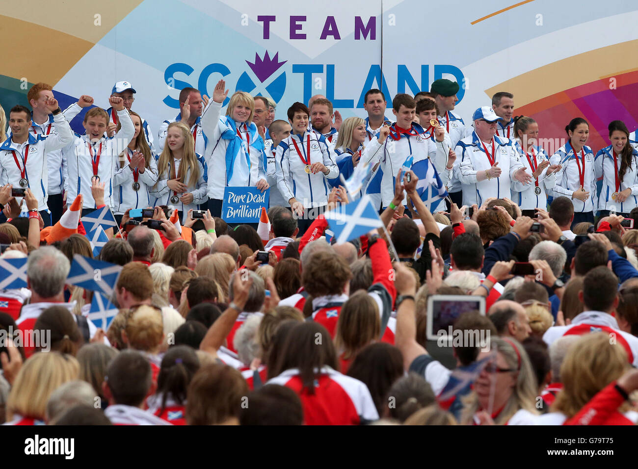 Sport Team Scotland Commonwealth Games Parade Glasgow High Resolution ...