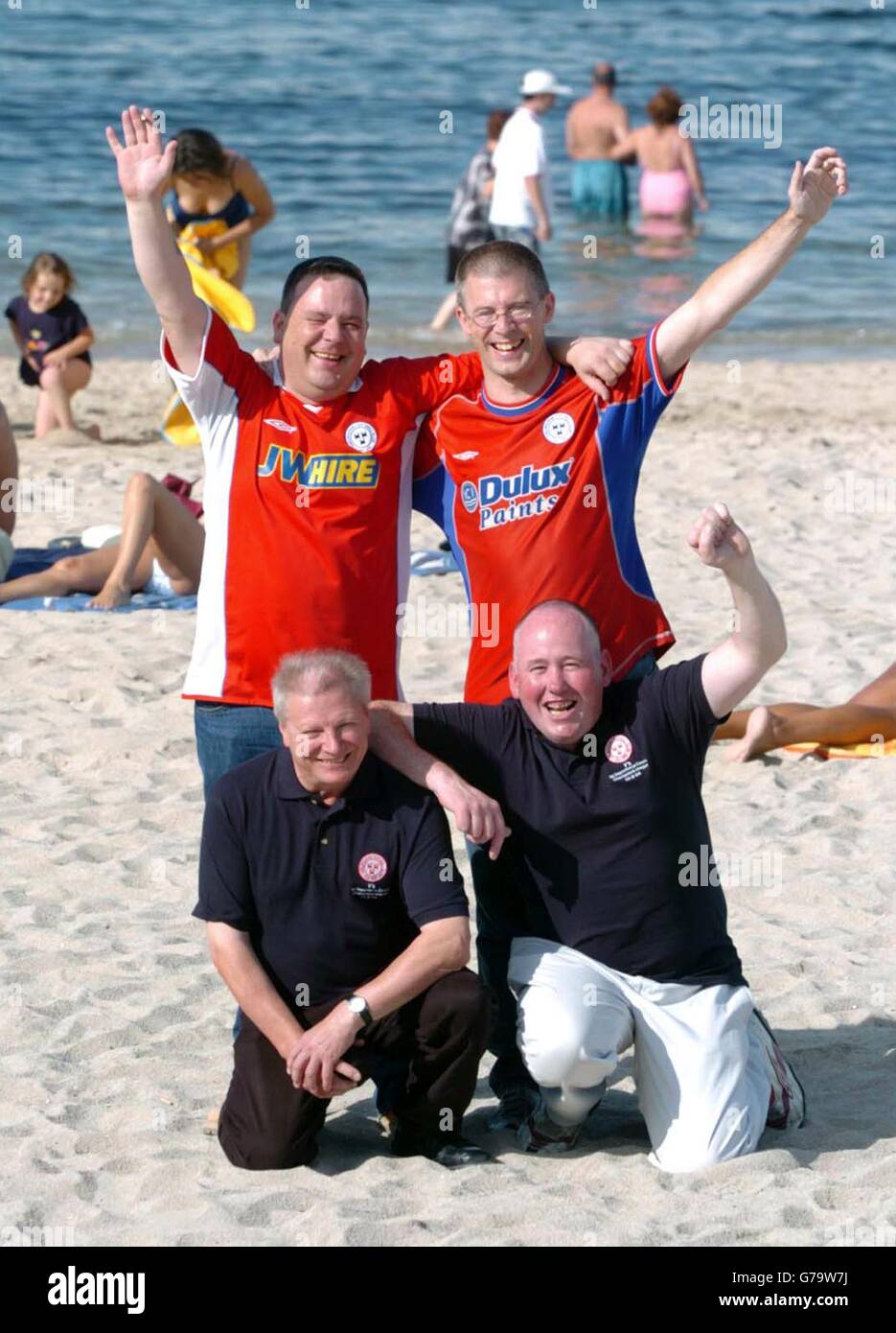 Clockwise from top right shelbourne fc fans hi-res stock photography ...