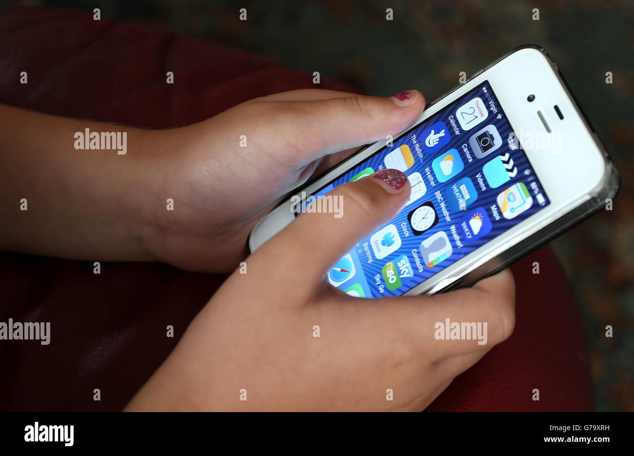 PICTURE POSED BY MODEL Generic stock photo of a child using an Apple ...