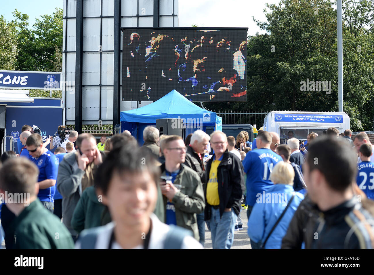 Everton fans soak up the atmosphere at the fan zone at Goodison Park ...