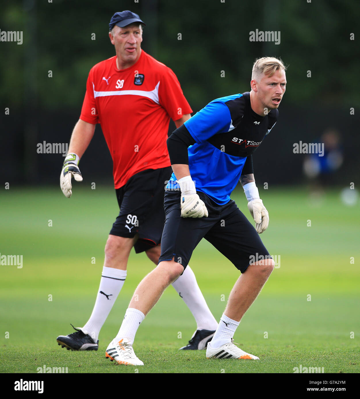 Coventry City goalkeeper Ryan Allsop with Goalkeeping Coach Steve ...