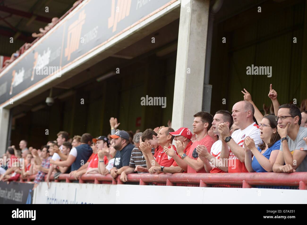 Charlton Athletic fans show their support in the stands Stock Photo - Alamy
