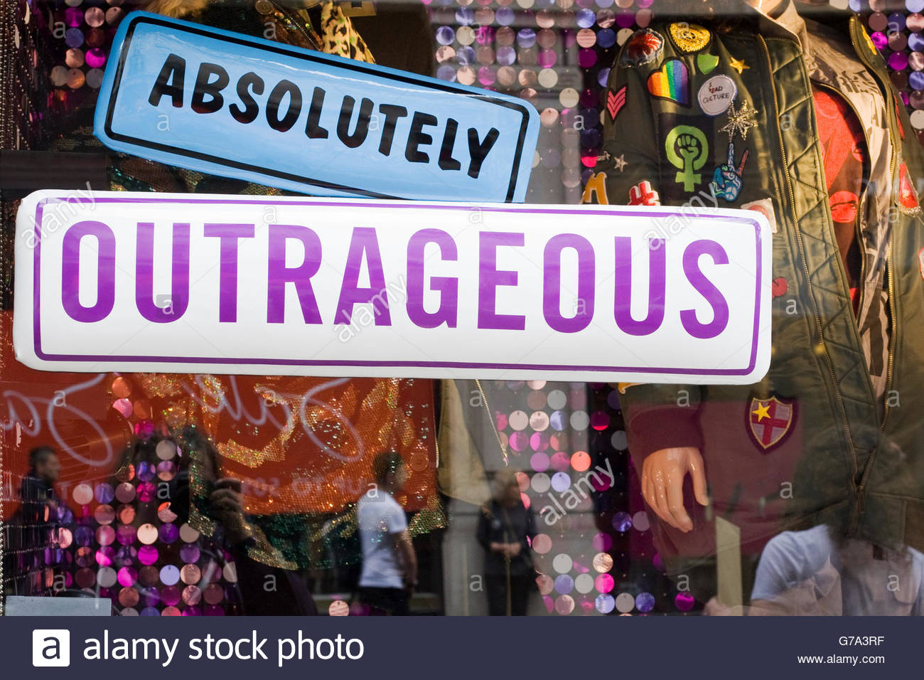 Sign Saying Shop High Resolution Stock Photography and Images - Alamy
