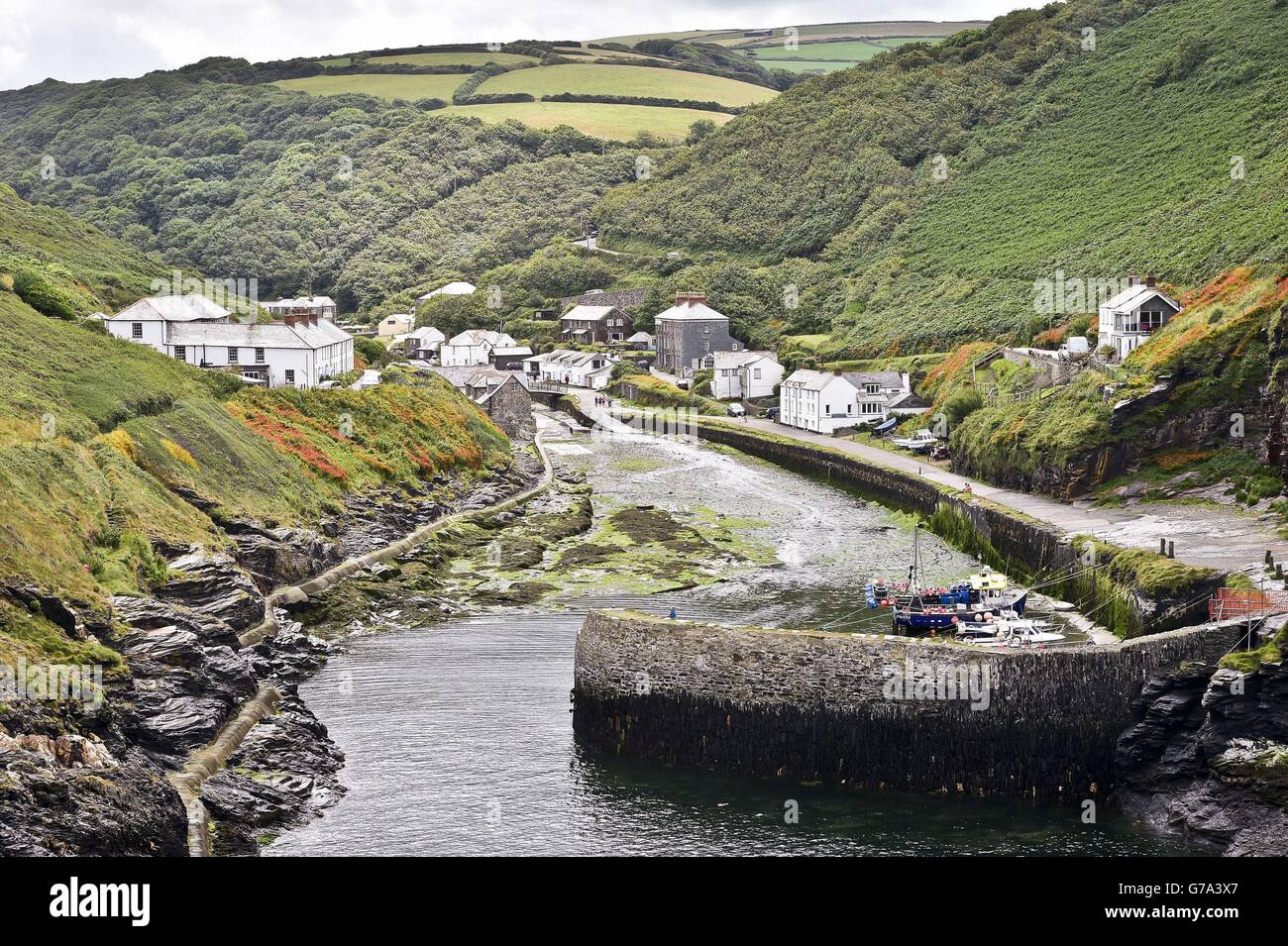 Boscastle harbour where the sea meets the river valency hi-res stock ...