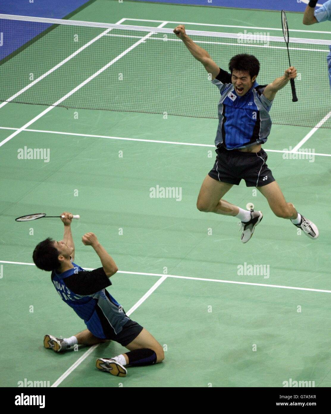 Yong sung yoo hi-res stock photography and images - Alamy