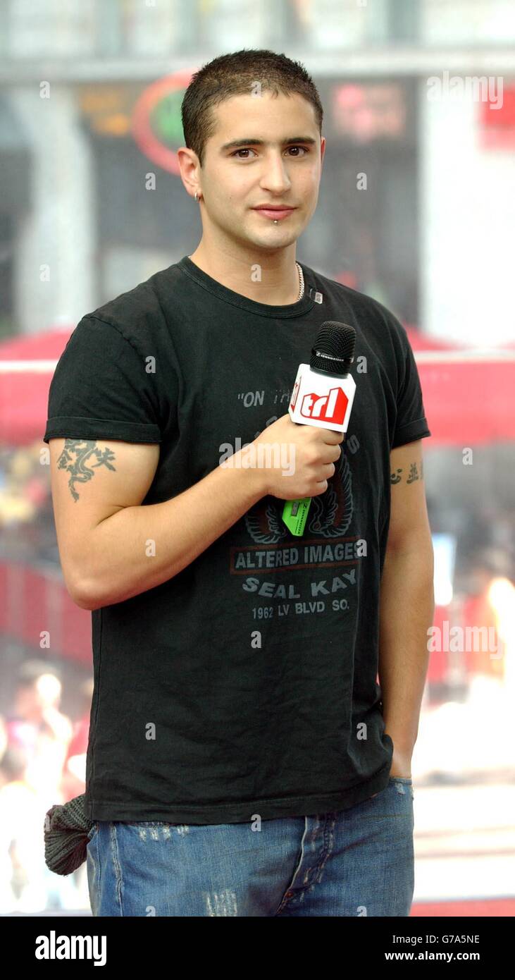 Kristian Leontiou MTV's TRL - Total Request Live - show Stock Photo - Alamy