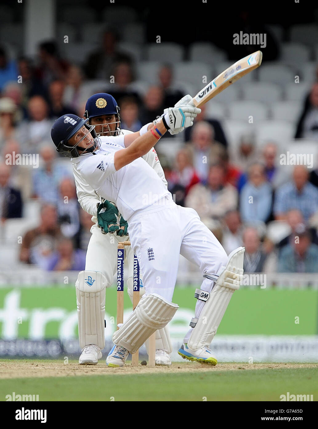 India wicket keeper ms dhoni hi-res stock photography and images - Alamy