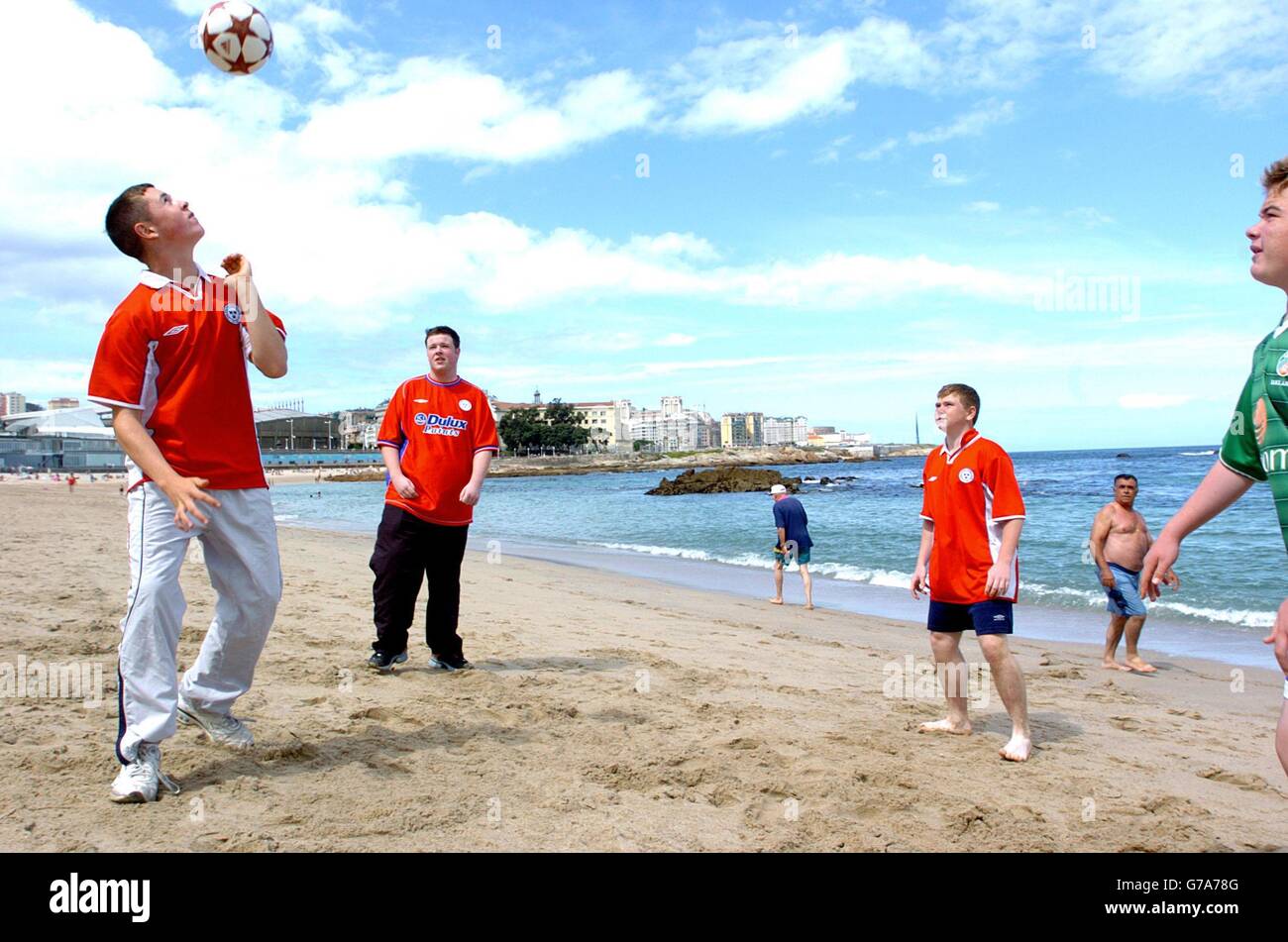 Shelbourne football player hi-res stock photography and images - Alamy