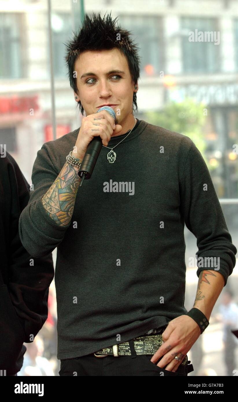 Singer Coby Dick from US band Papa Roach during their guest appearance ...