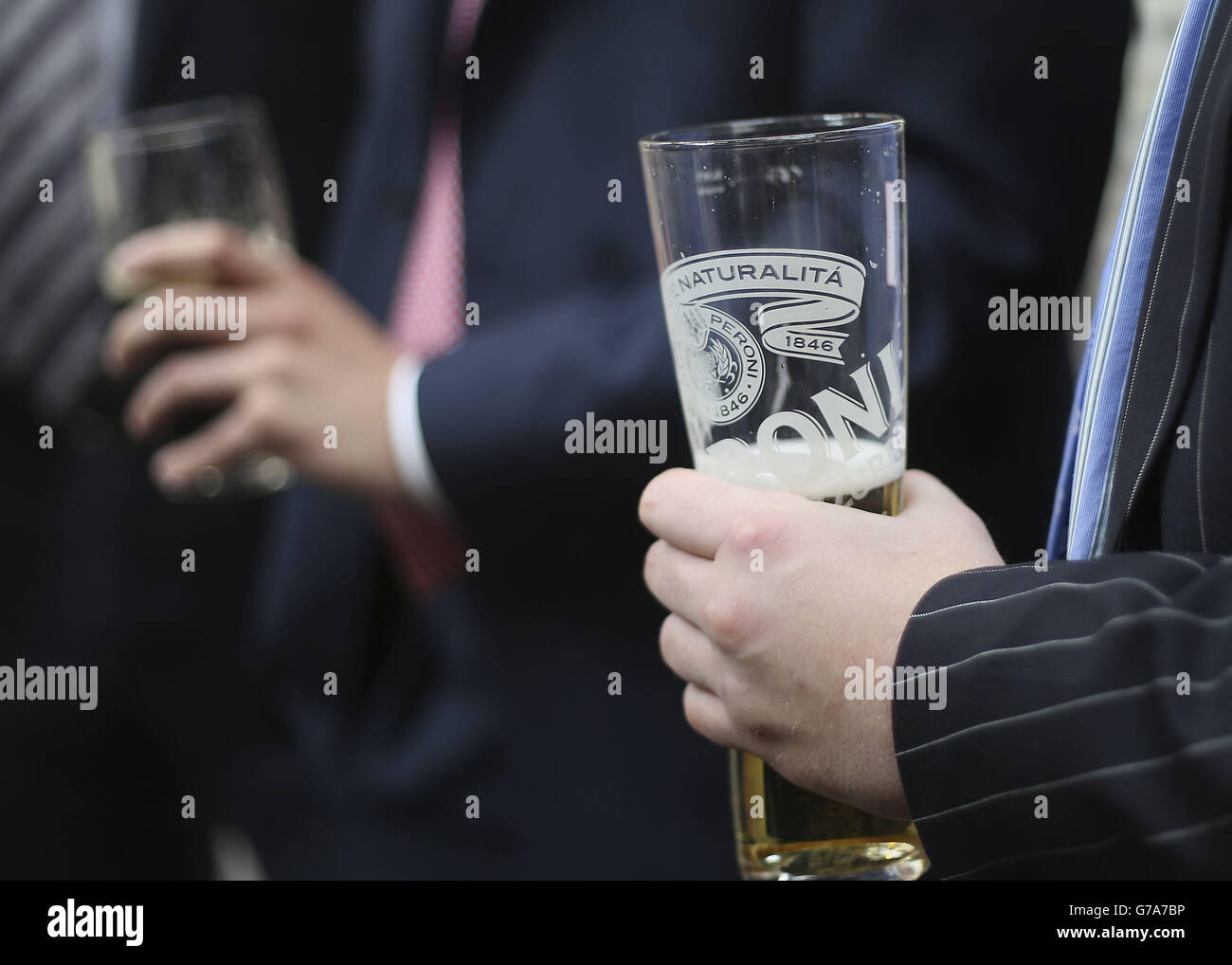 Office workers drinking alcohol hi-res stock photography and images - Alamy