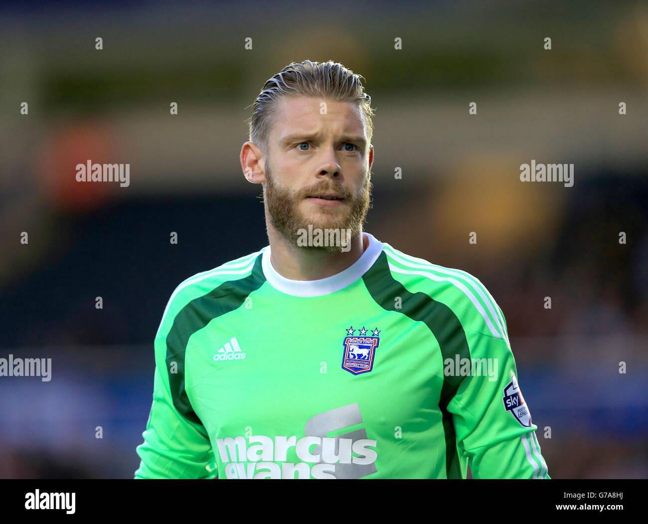 Ipswich town goalkeeper dean gerken hi-res stock photography and images ...