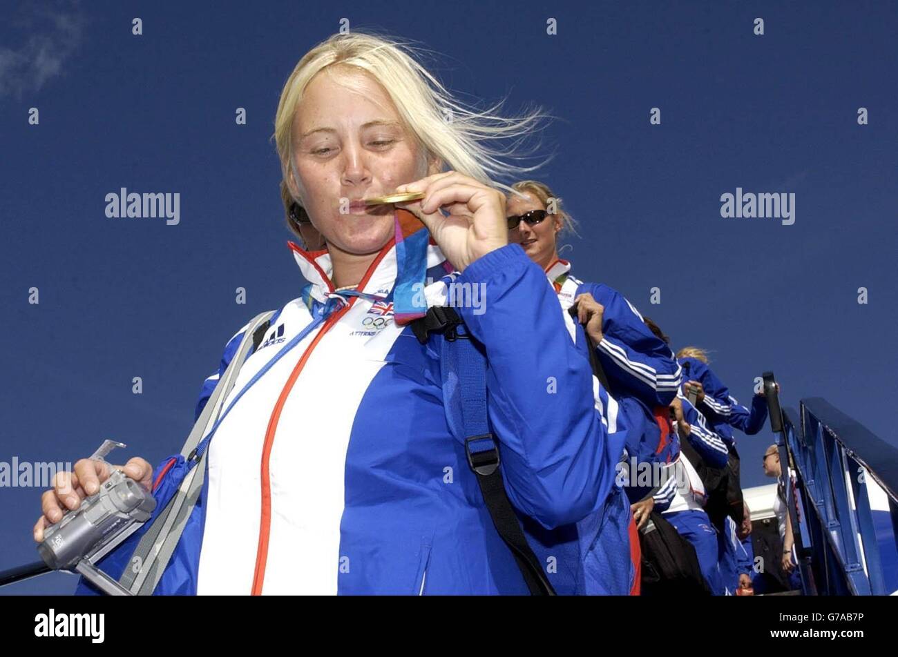 Sailing olympics2004 celebrating medal olympics300804 sarah ayton hi ...